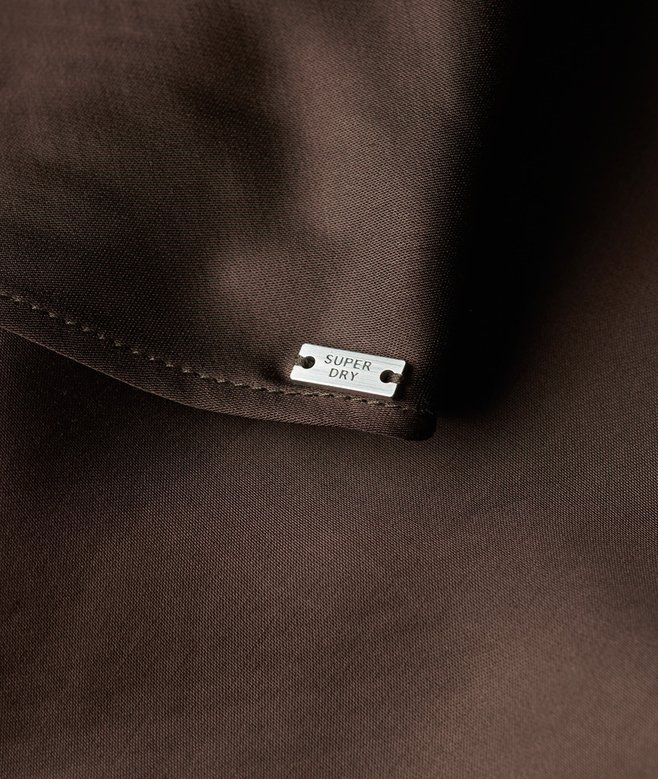 Satynowa minisukienka z bokserskimi wycięciami Dział damski w brązowy ...