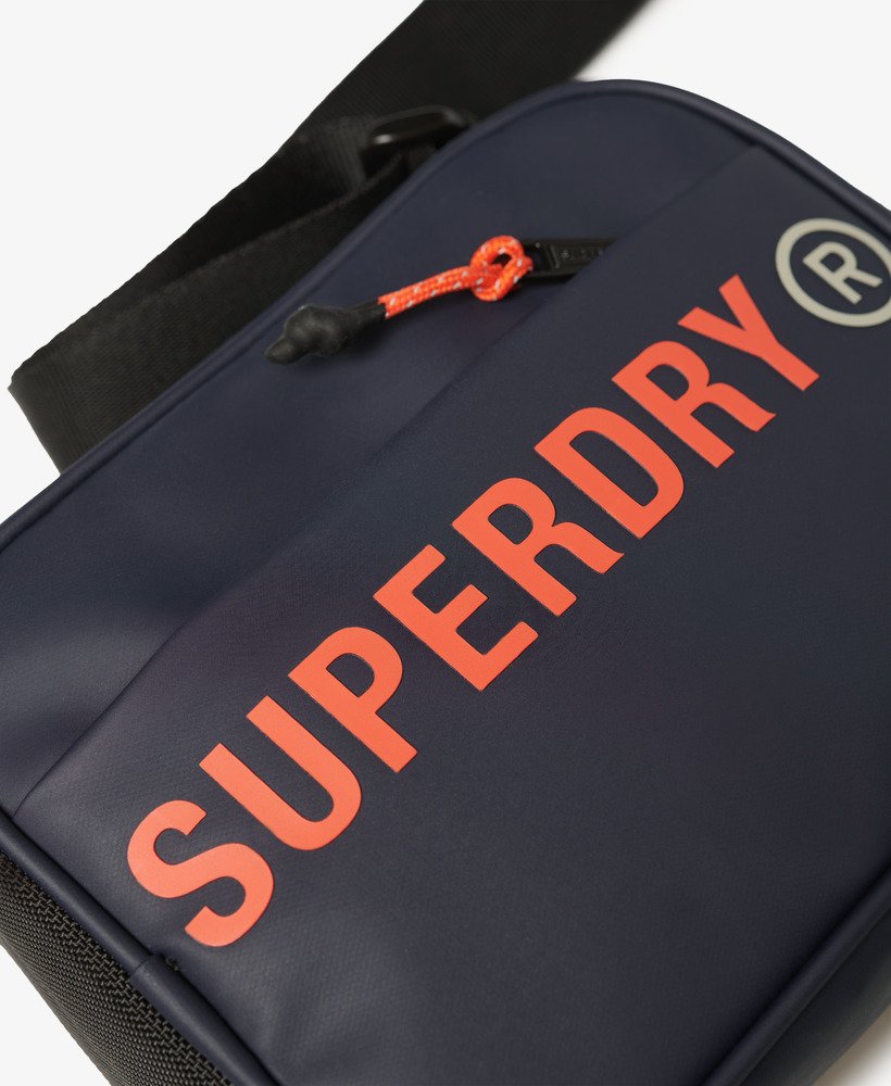 Sac bandoulière Tarpbleu marine éclipse pour Femme | Superdry CA-FR